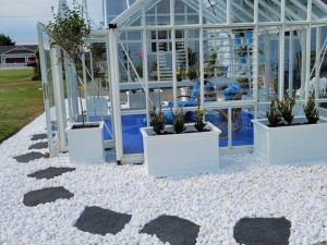 White Pebbles for Landscaping | Buy Premium Garden & Pathway Stones