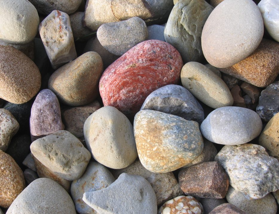 How to Prepare the Ground for Landscaping Rocks