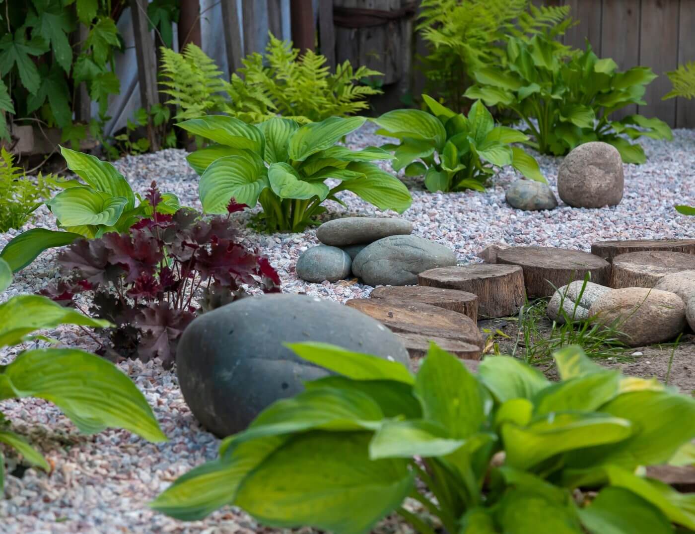 Should I Put River Rock around My House?