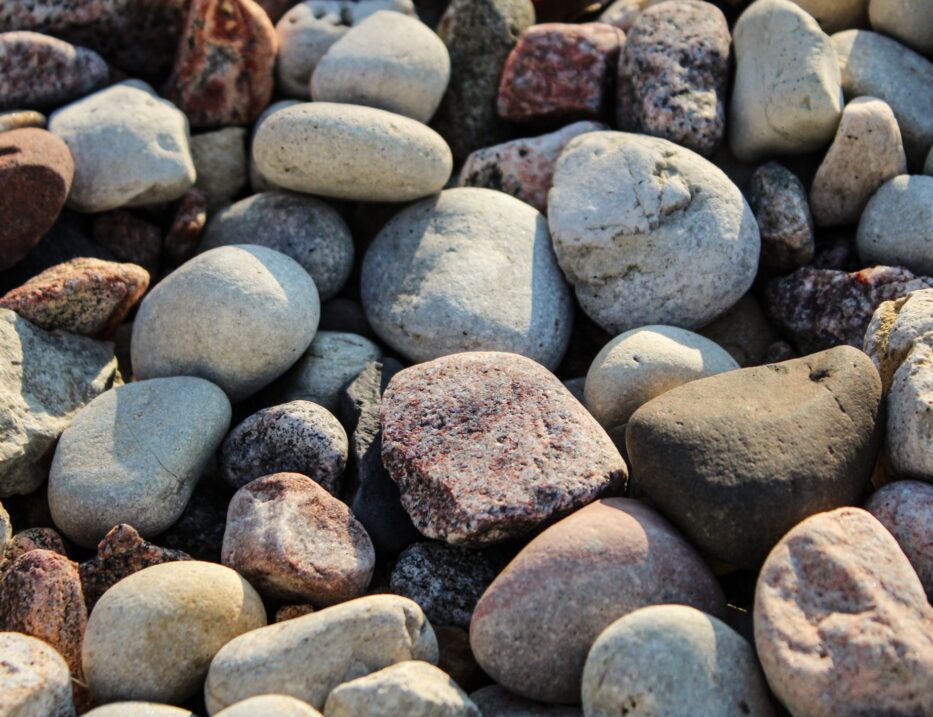 How to Make Landscape Rocks Stay in Place